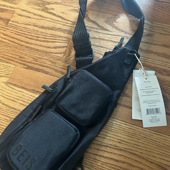 BEIS | Bags | Beis Black Sling Bag | Poshmark